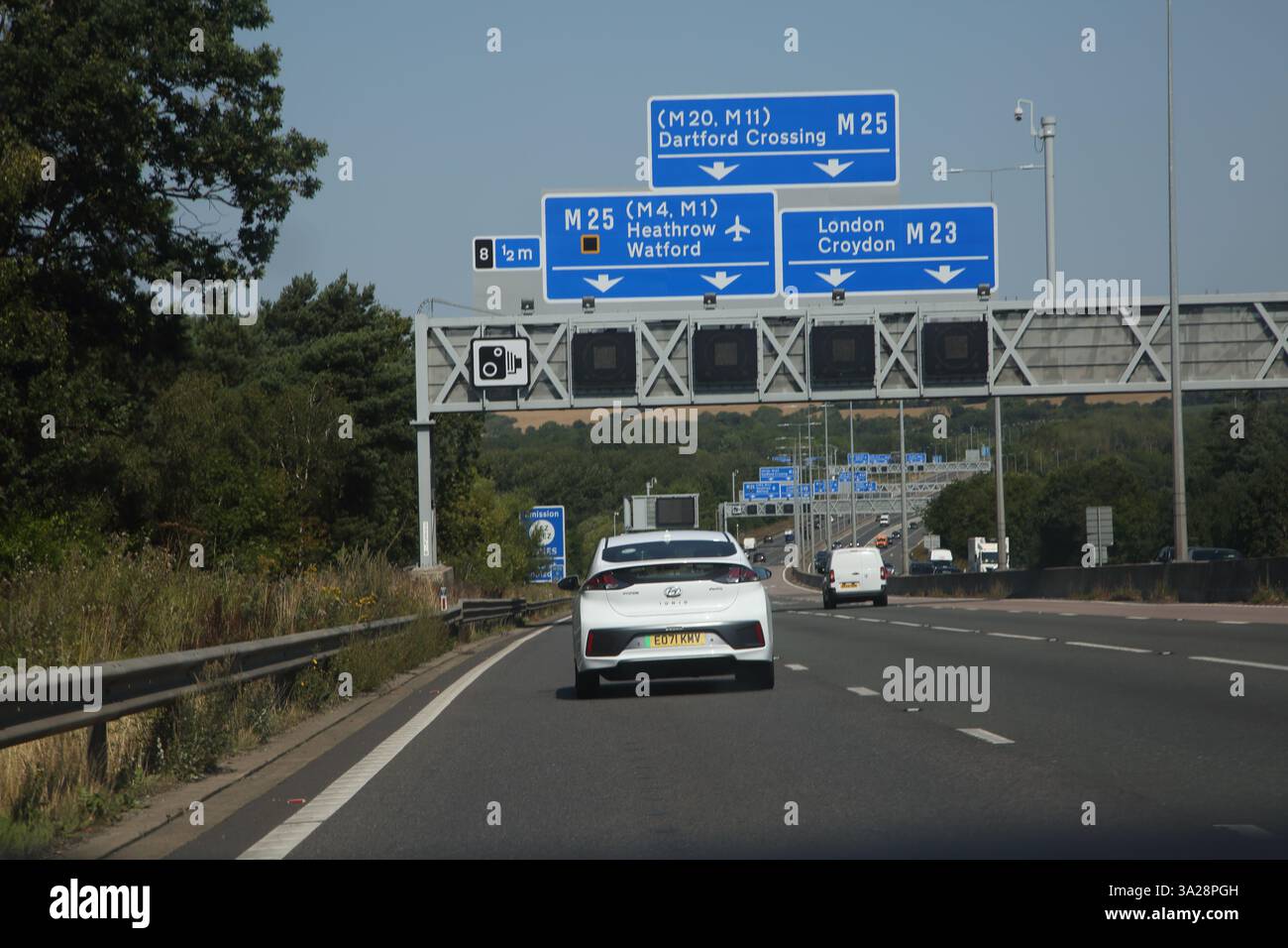 Cars on Motorway at M25 and M23 Junctions England Stock Photo - Alamy