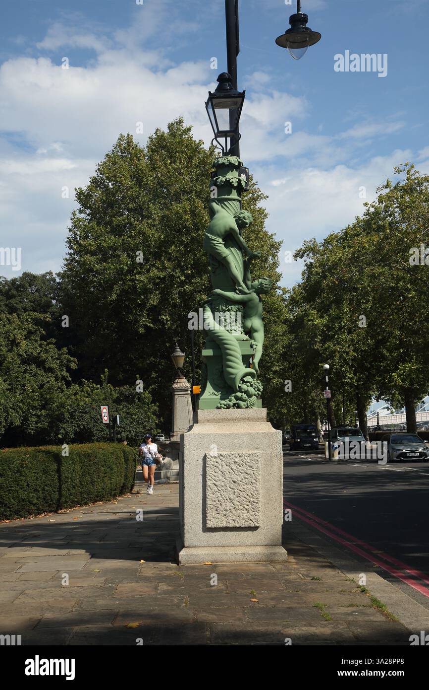 19th century london embankment hi-res stock photography and images - Alamy