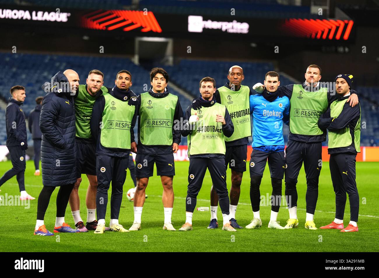 Fenerbahce's Edin Dzeko (second right) and team-mates pose for ...