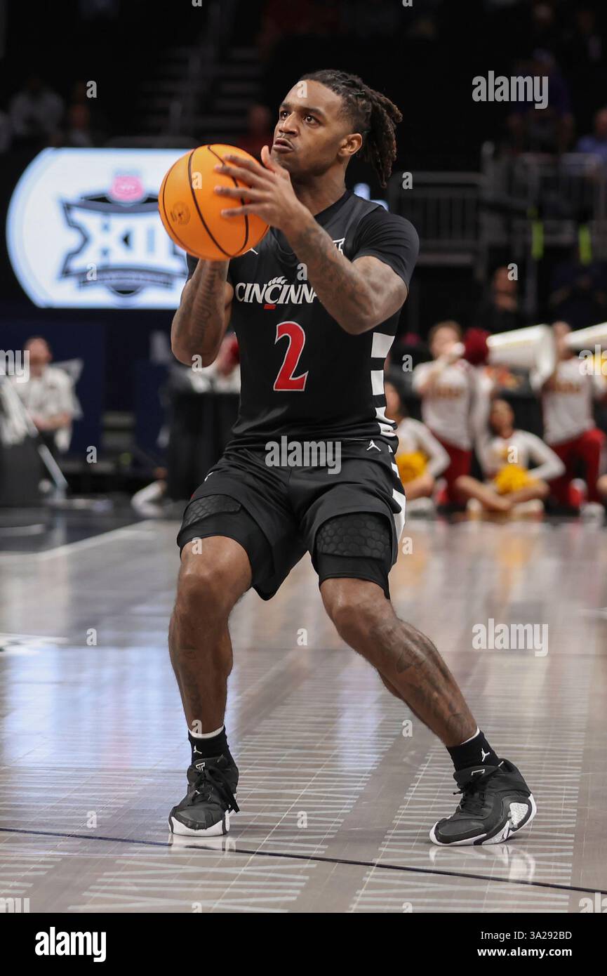 KANSAS CITY, MO - MARCH 12: Cincinnati Bearcats guard Jizzle James (2 ...