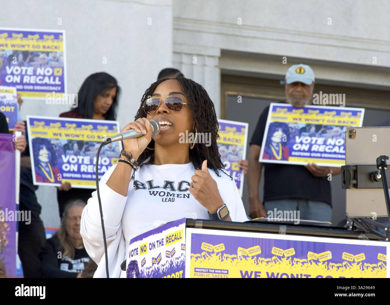 Danielle motley lewis hi-res stock photography and images - Alamy