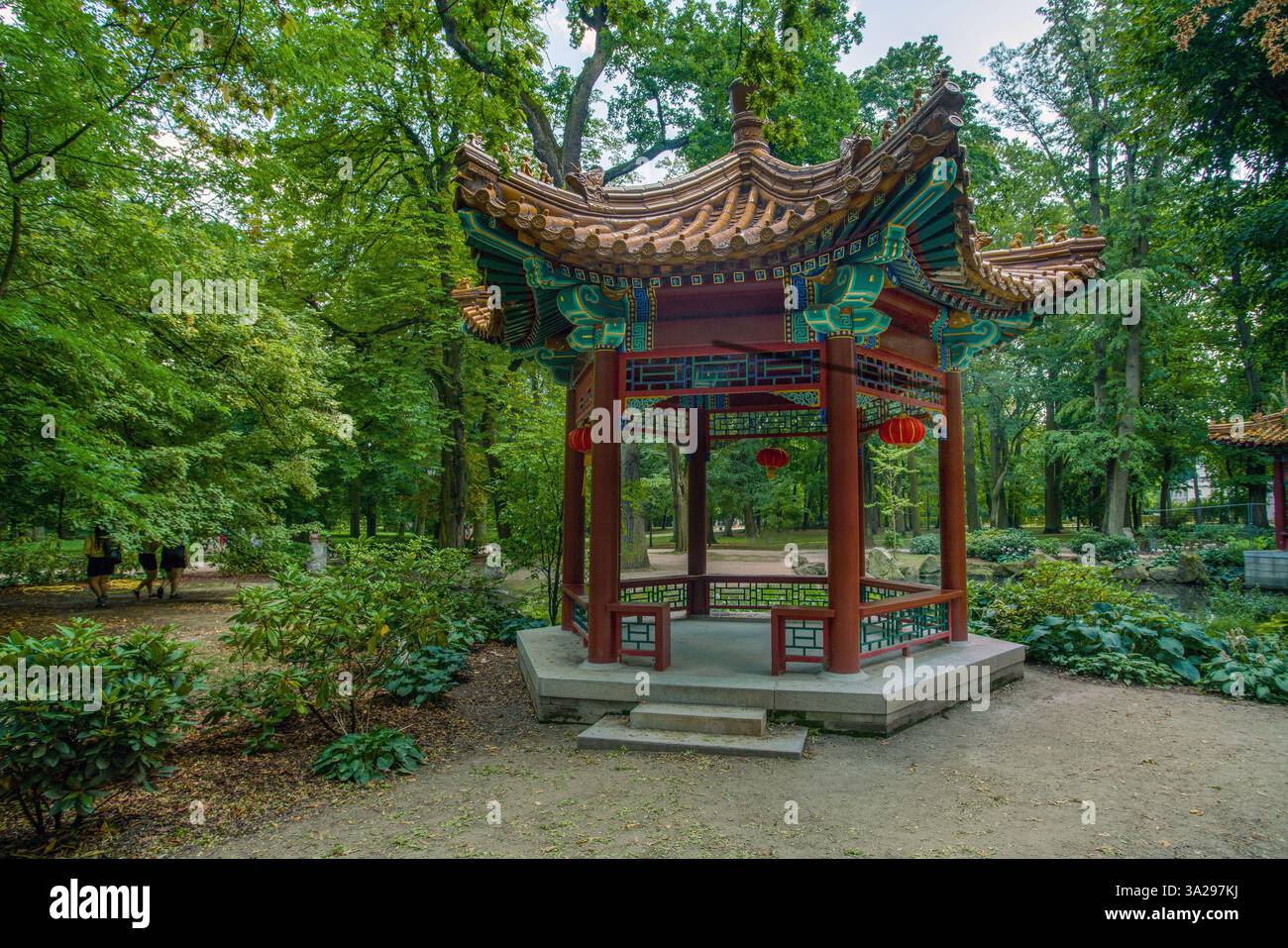 Awe Ogrod Chinski (Chinese garden) - colorful pagoda paviion in ...
