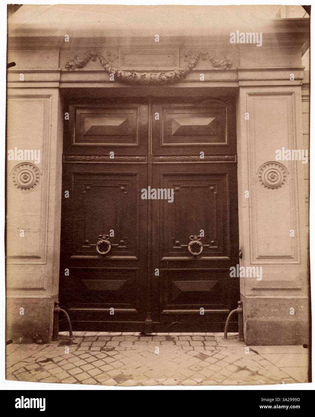 Facade residential buildings in Cut Out Stock Images & Pictures - Alamy