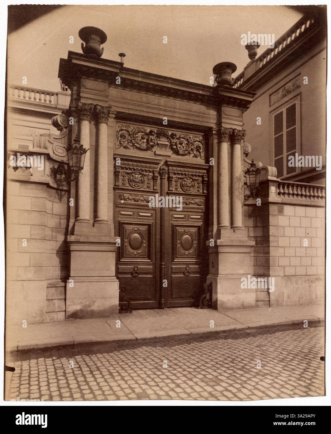 A photograph of the Hôtel du Baron Gérard at 2 Rue Rabelais, Paris ...