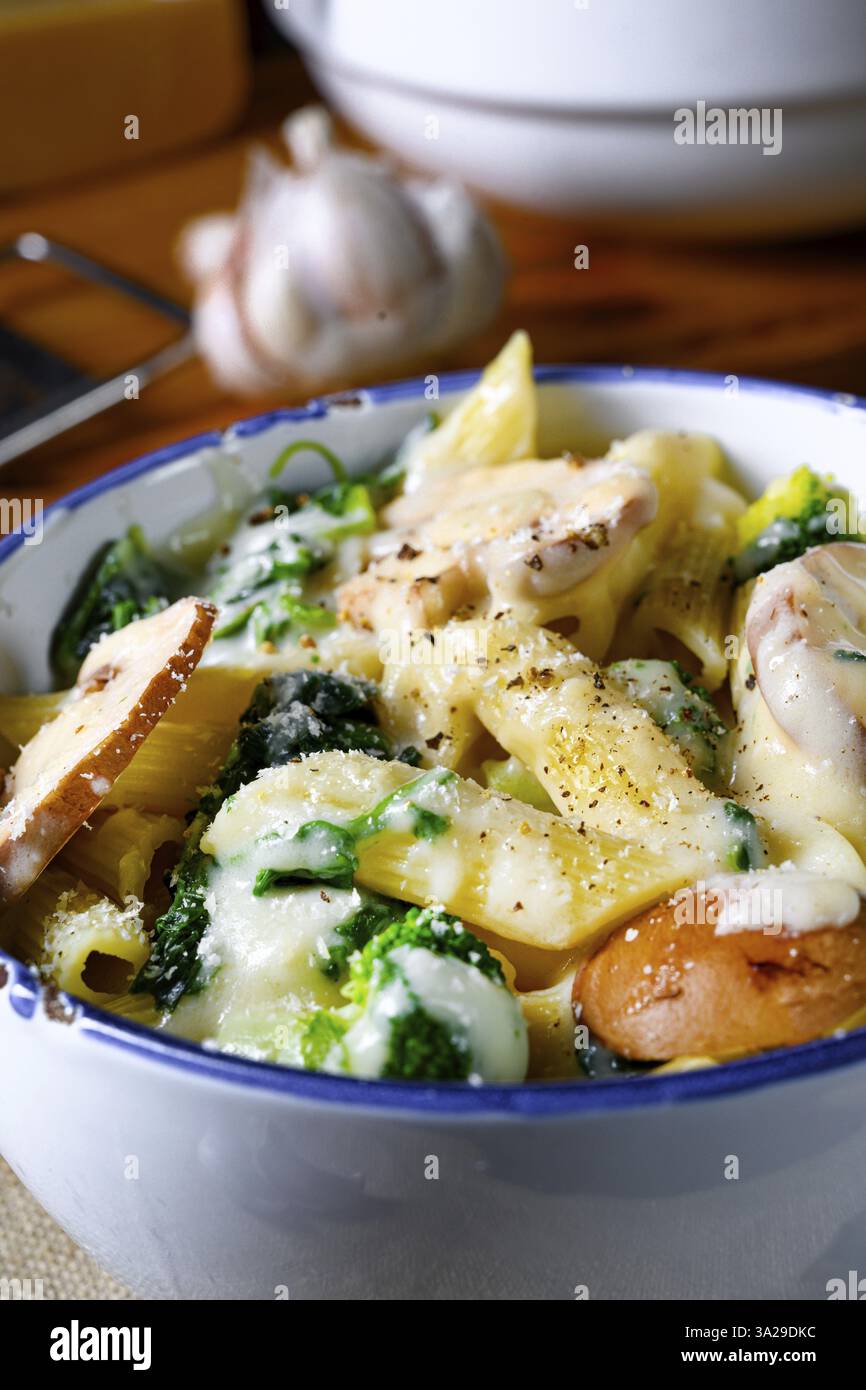 Real pasta with mushrooms, spinach and broccoli Stock Photo - Alamy