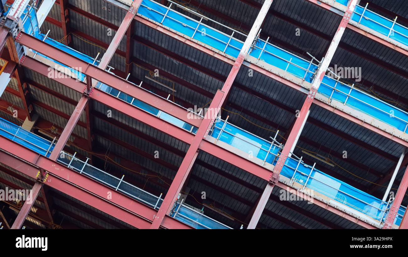 The steel framework of a building under construction Stock Photo - Alamy