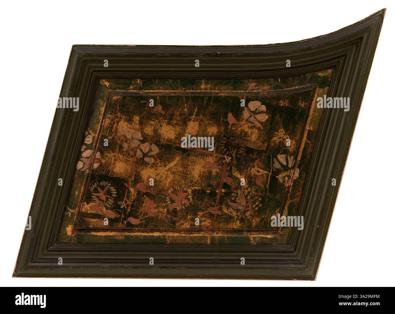 'Staircase Panel' integrates fine patterns with a restrained color ...