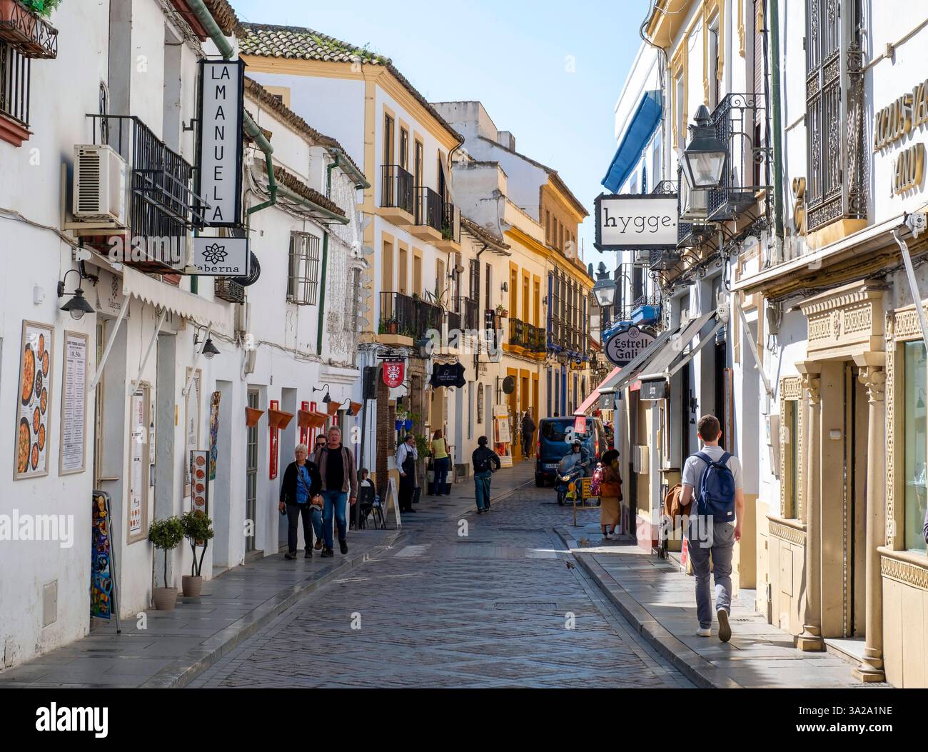 Side street in the historic part of Cordoba, Andalusia, Spain Stock ...