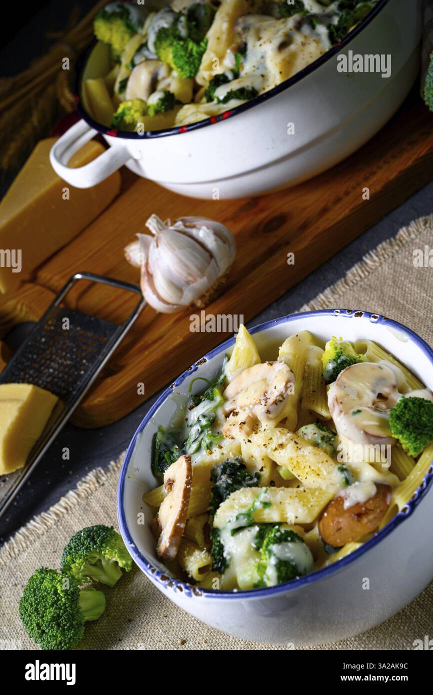 Real pasta with mushrooms, spinach and broccoli Stock Photo - Alamy