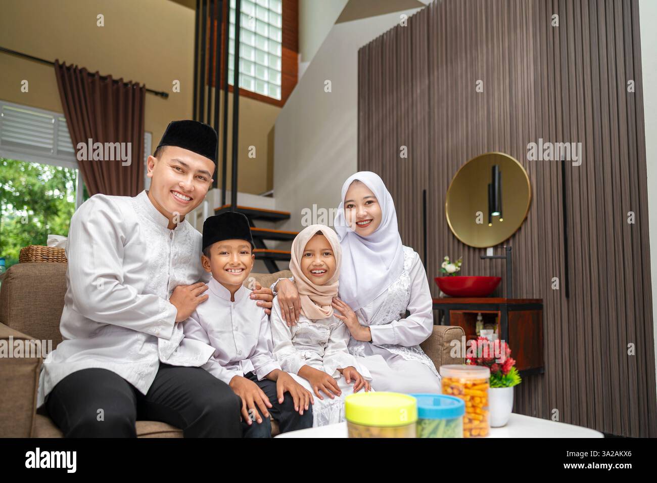 Portrait of the Indonesian Muslim family celebrating Eid Mubarak ...