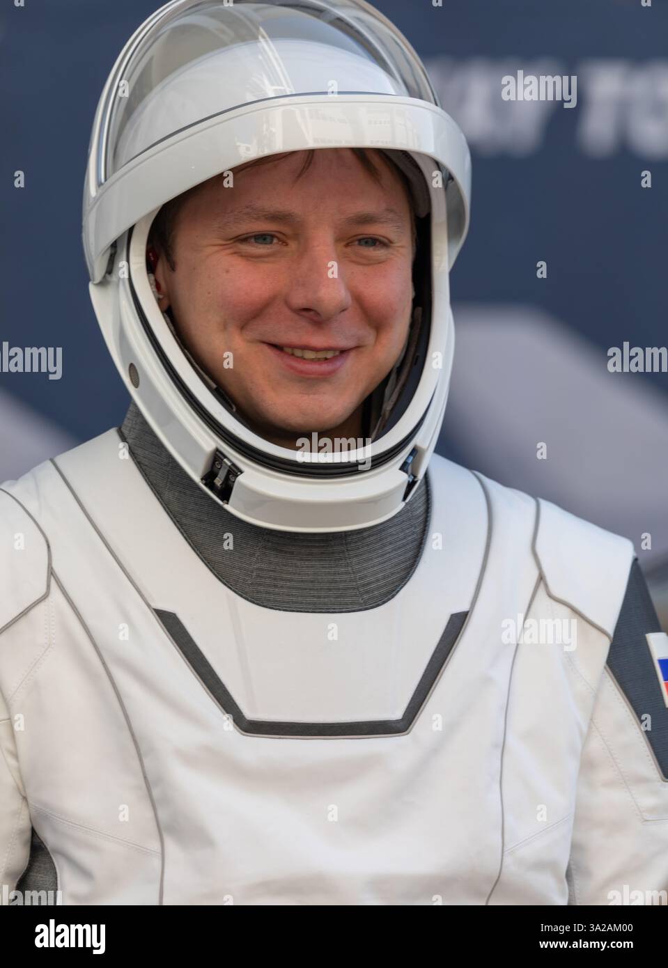 Anne McClain commander USA, Nichole Ayers Pilot USA, Takuya Onishi JAXA ...