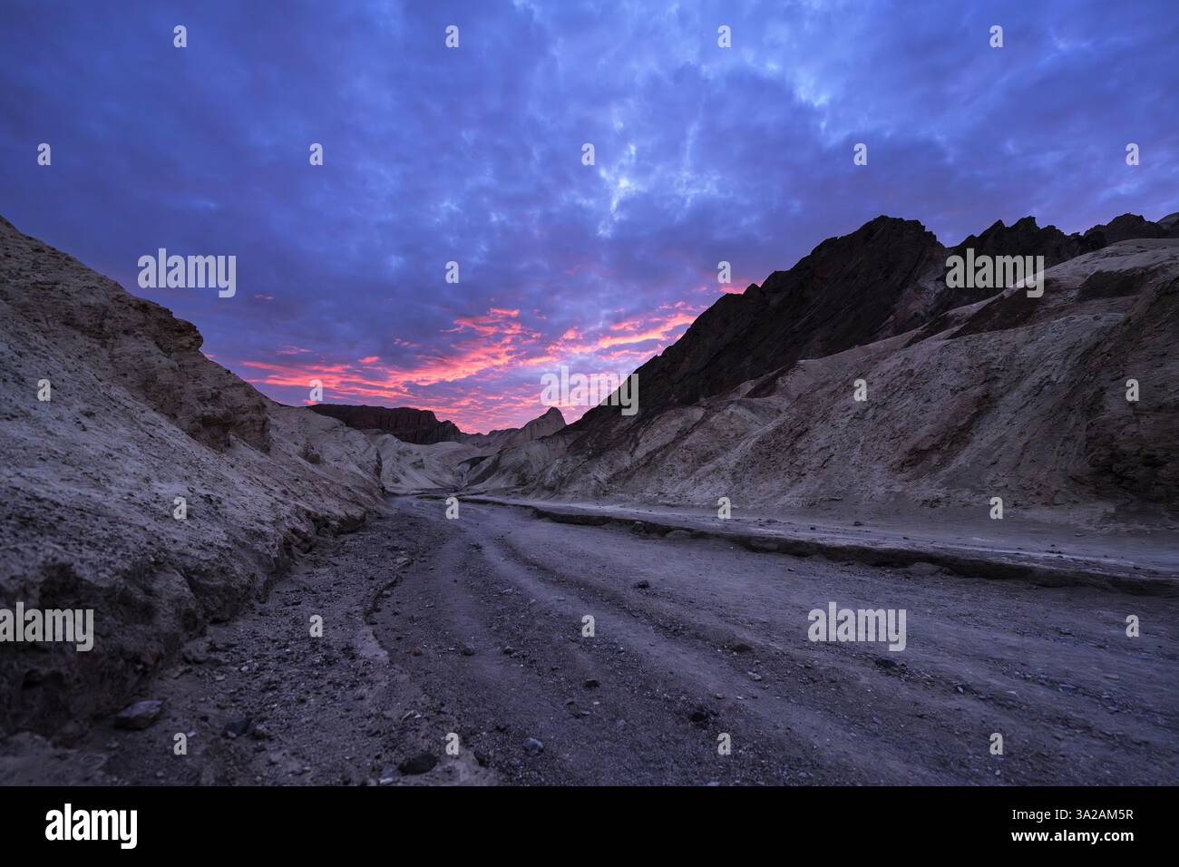 Early morning view of the Golden Canyon Loop Trail at Death Valley ...