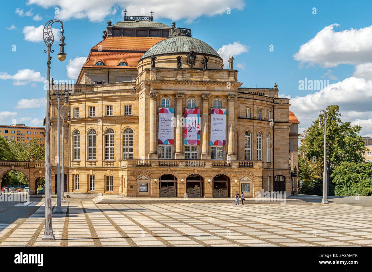 Opera house on the theatre square, Chemnitz, Saxony, Germany Stock ...