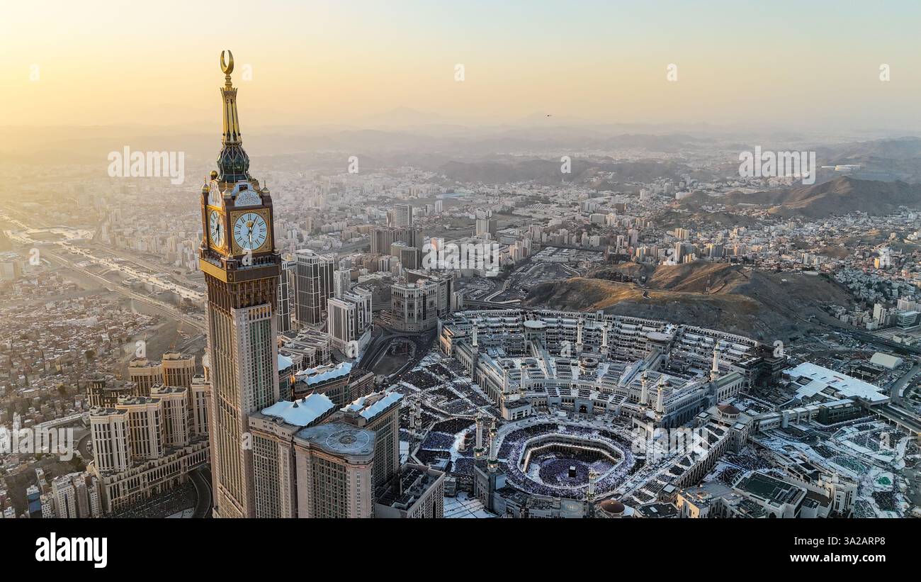 Aerial view Mecca skyline , Makkah city Saudi Arabia - Makkah Clock ...