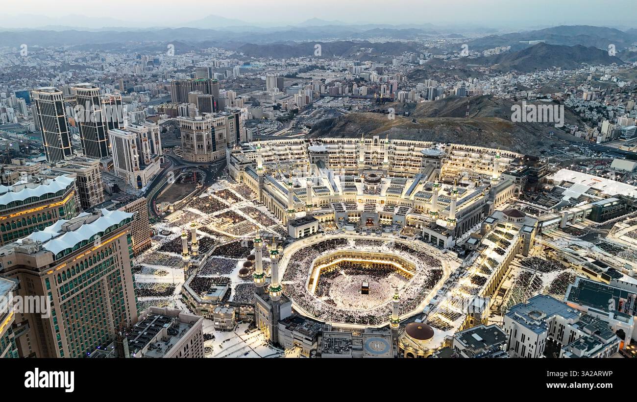 Aerial view Mecca skyline , Masjid Al Haram drone photo - Muslim ...