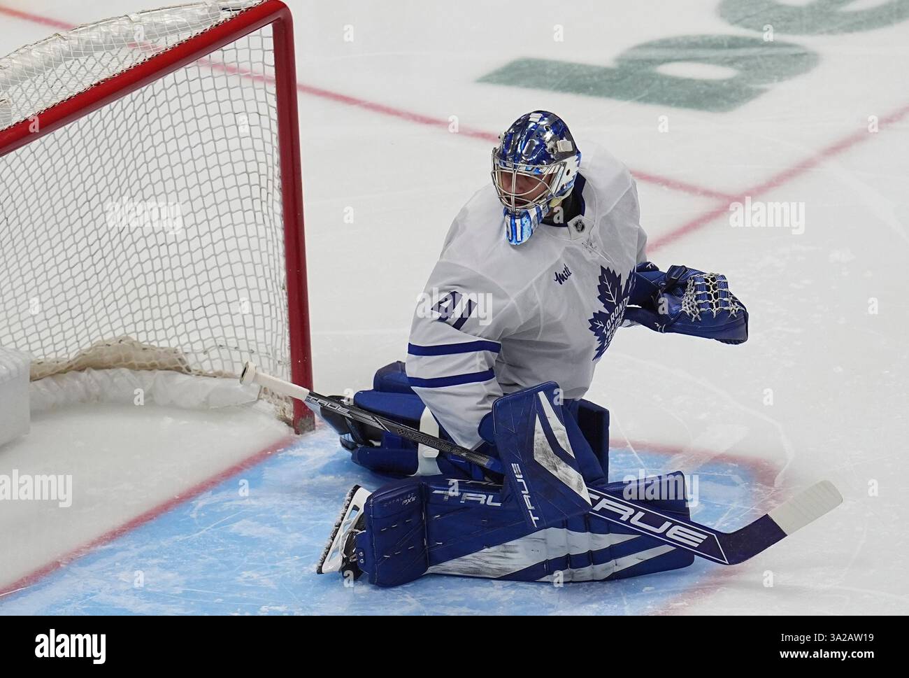 Toronto Maple Leafs goaltender Anthony Stolarz (41) in the first period ...