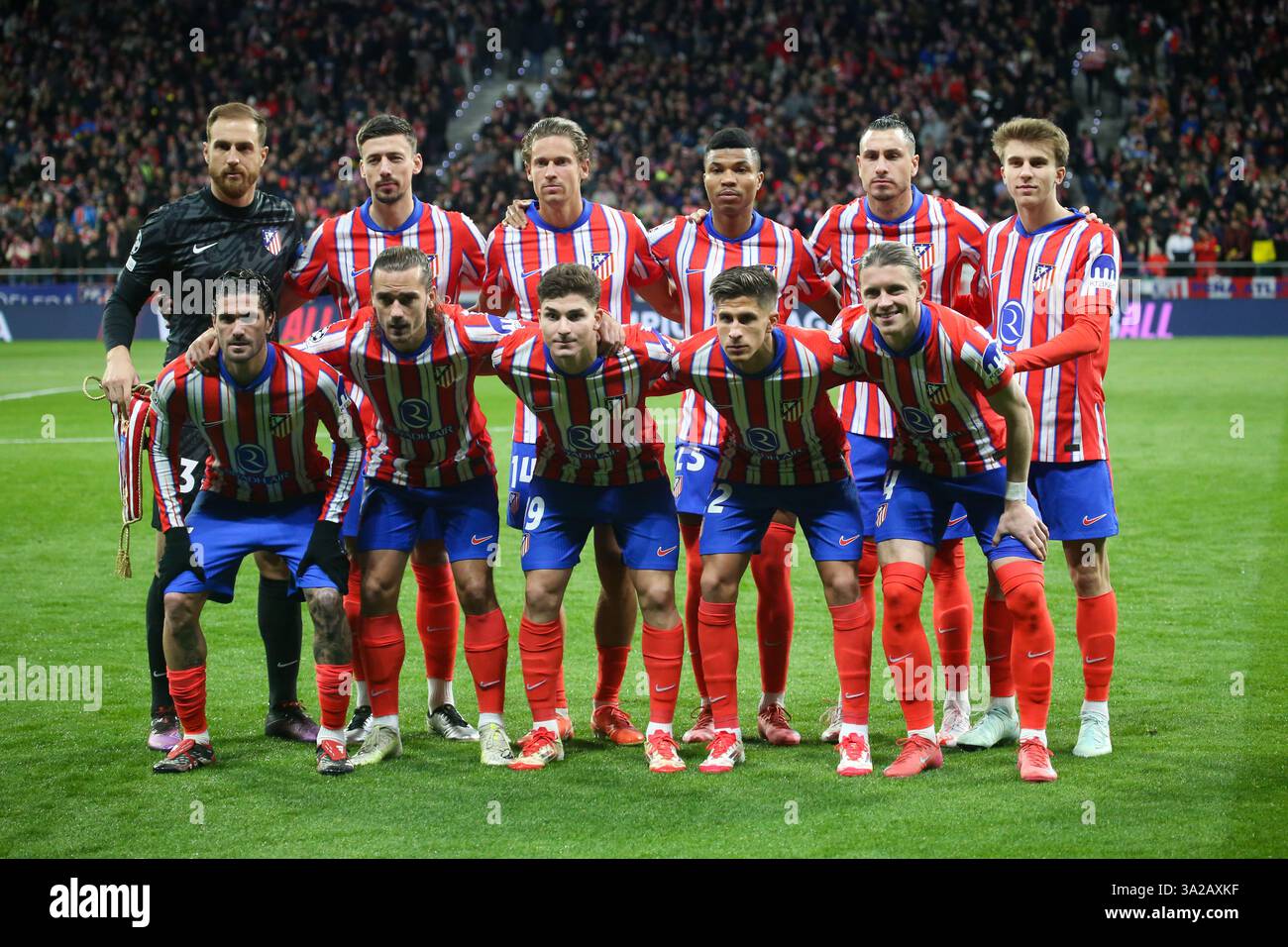 Madrid, Spain, March 12, 2025: The Atlético de Madrid lineup during the ...
