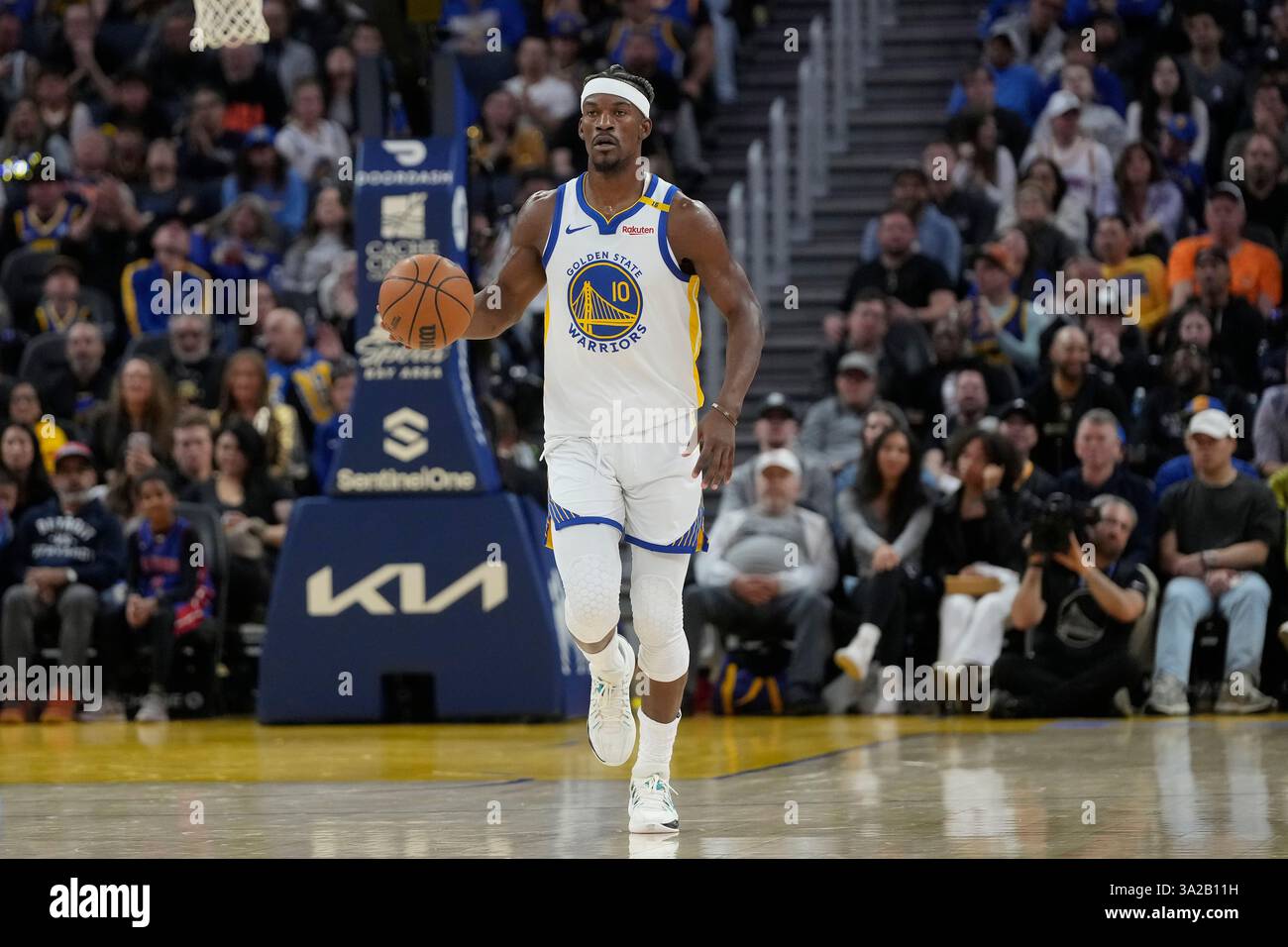 Golden State Warriors forward Jimmy Butler III (10) during an NBA ...