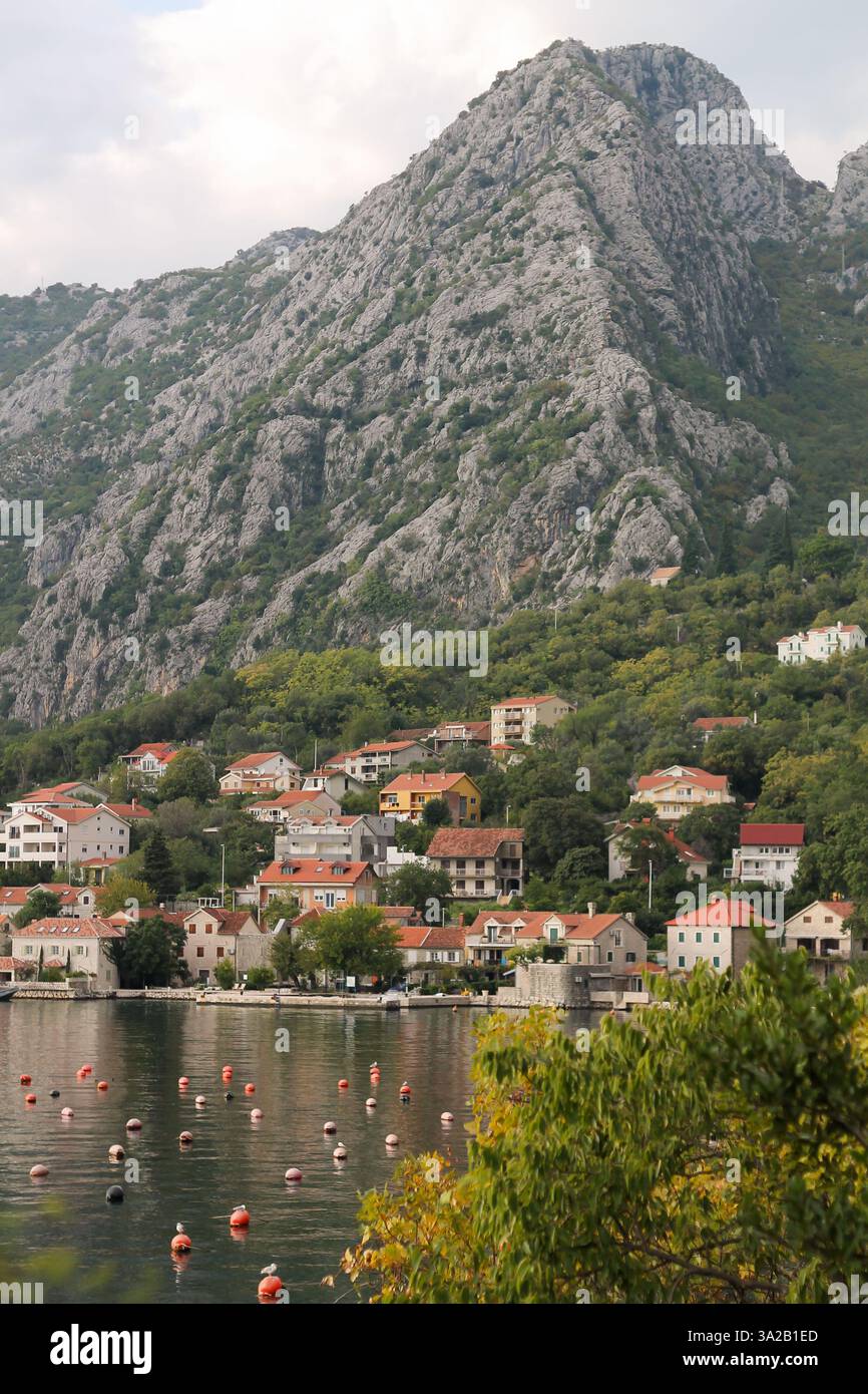 Scenic view of a coastal town, Donji Orahovac, in the Bay of Kotor ...