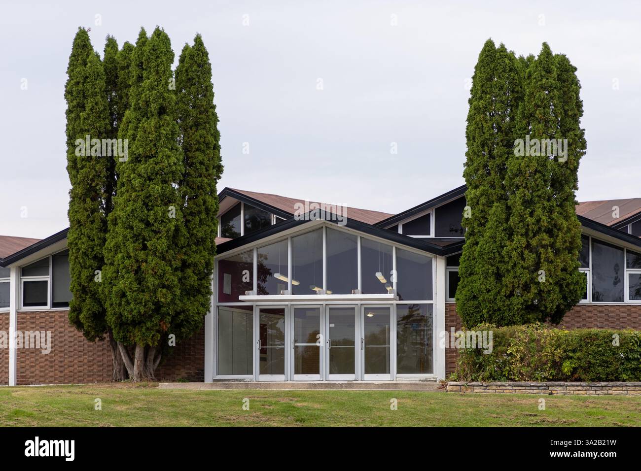 School building entrance doors, schoolyard Stock Photo - Alamy