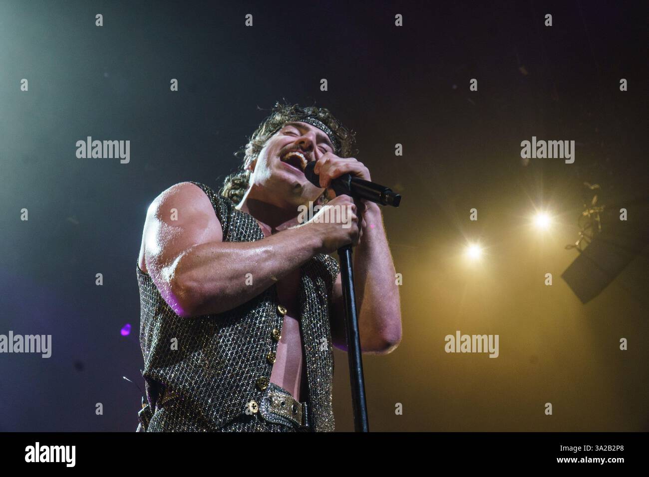 Benson boone hi-res stock photography and images - Alamy