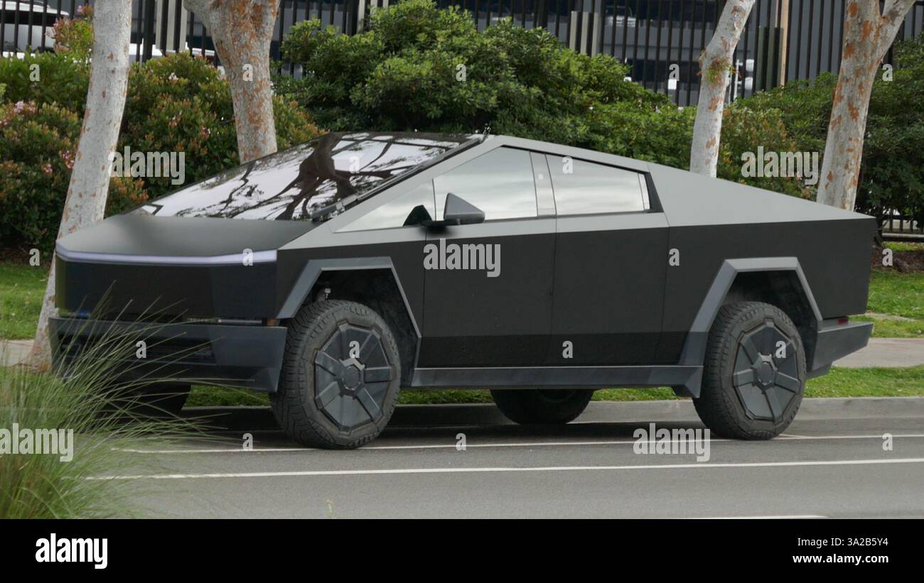 Los Angeles, California, USA 11st March 2025 Silver Tesla Cybertruck on ...