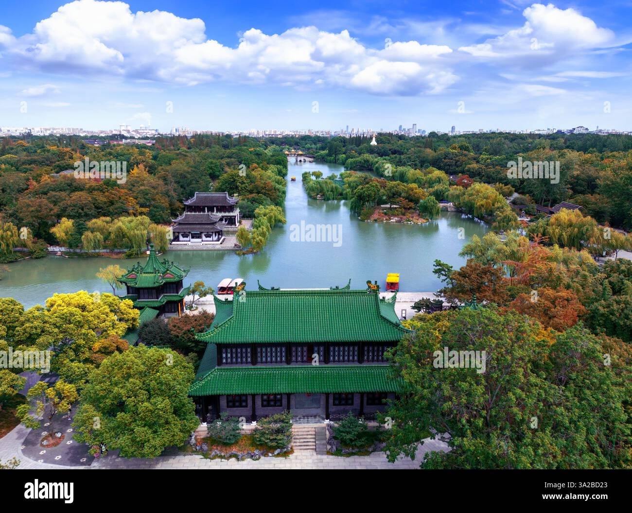 Concealed west lake hi-res stock photography and images - Alamy