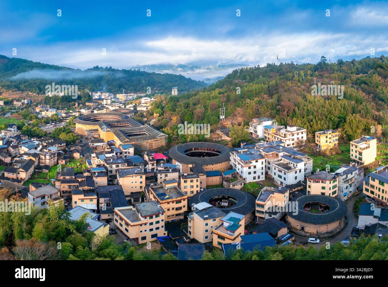 Tulou complex hi-res stock photography and images - Alamy