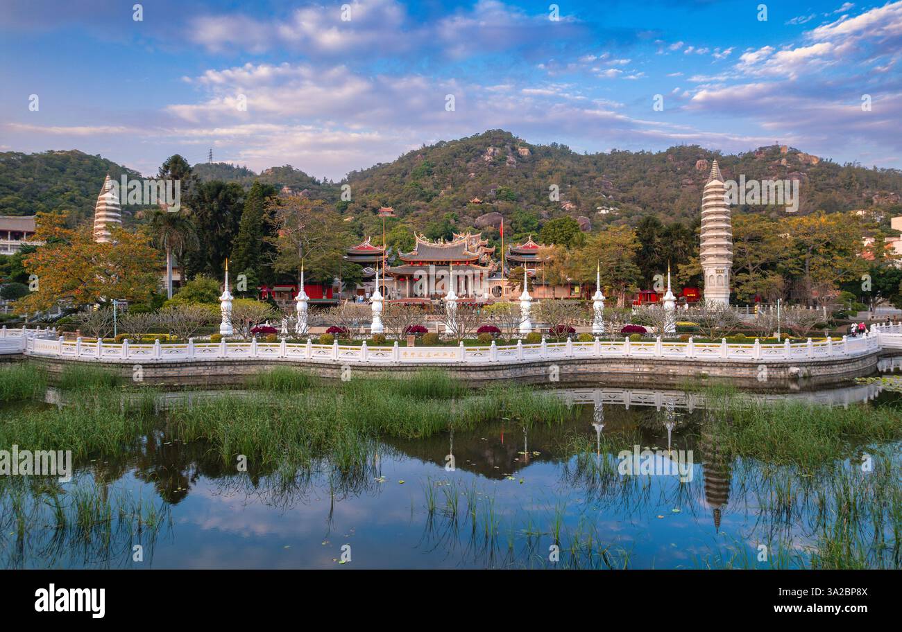Aerial view of Nanputuo Temple, Xiamen, Fujian, China Stock Photo - Alamy