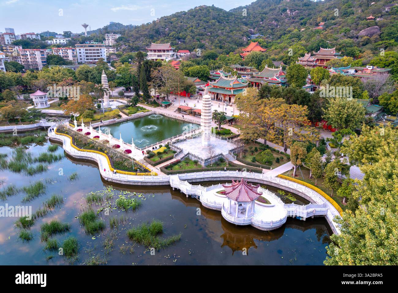 Aerial view of Nanputuo Temple, Xiamen, Fujian, China Stock Photo - Alamy