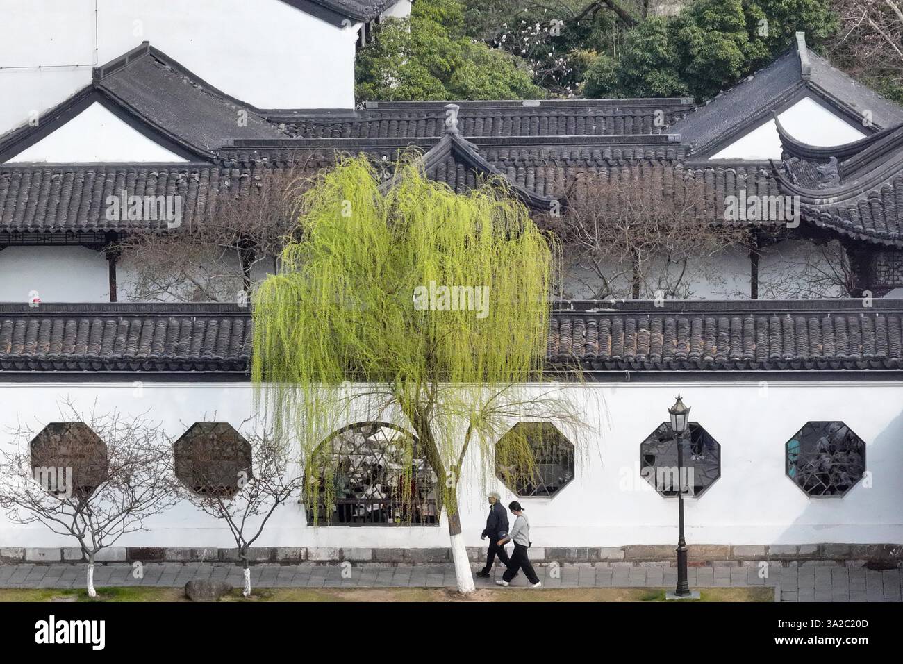**CHINESE MAINLAND, HONG KONG, MACAU AND TAIWAN OUT** Aerial photo ...