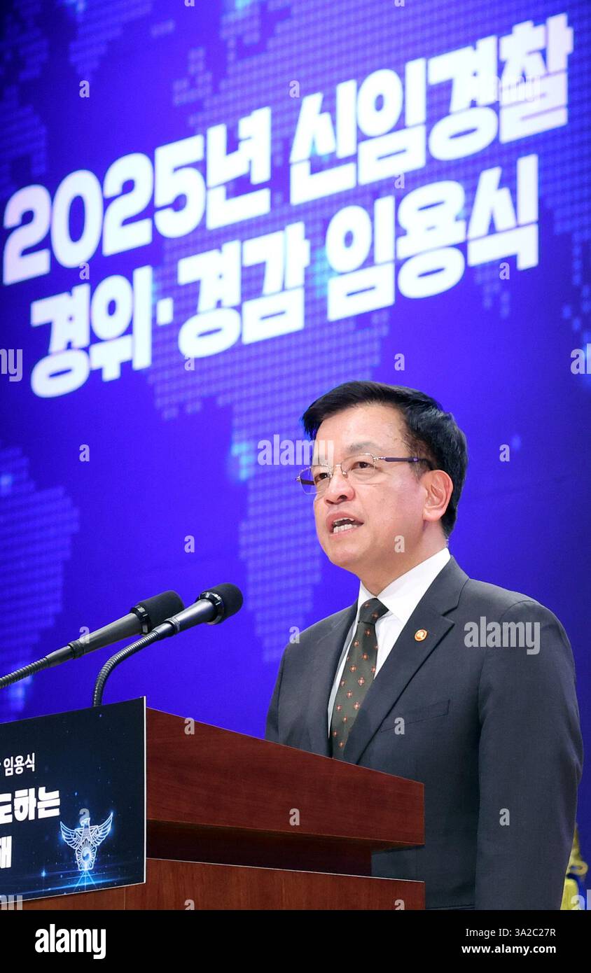 13th Mar, 2025. Acting president at police commissioning ceremony Acting President Choi Sang-mok ...