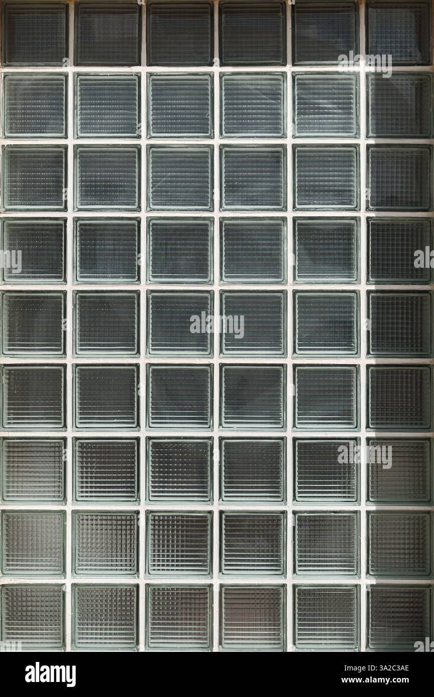 Brick and glass exterior hi-res stock photography and images - Alamy