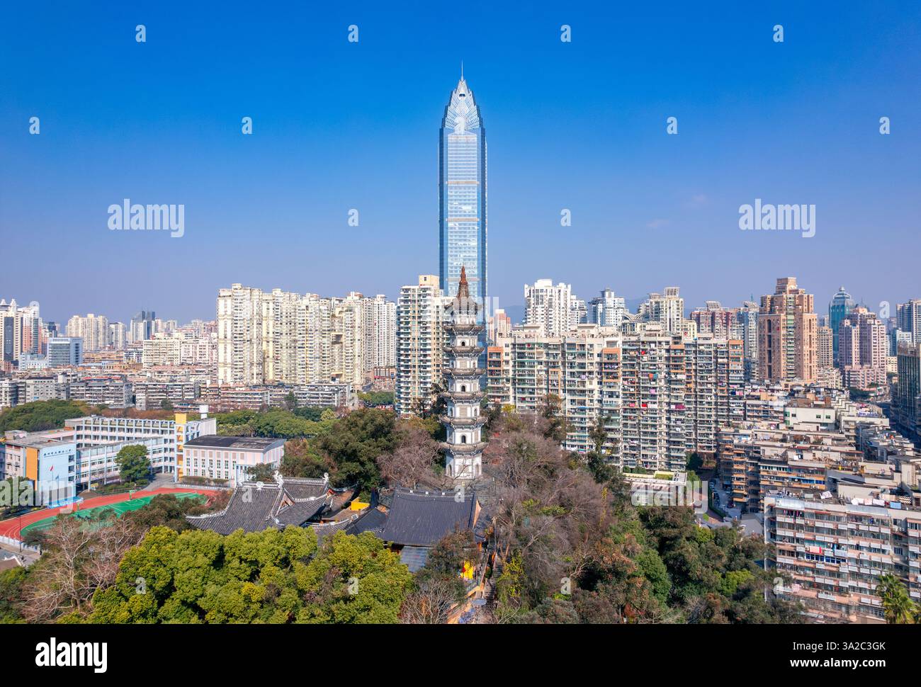 Urban environment of the World Trade Center in Wenzhou, Zhejiang ...