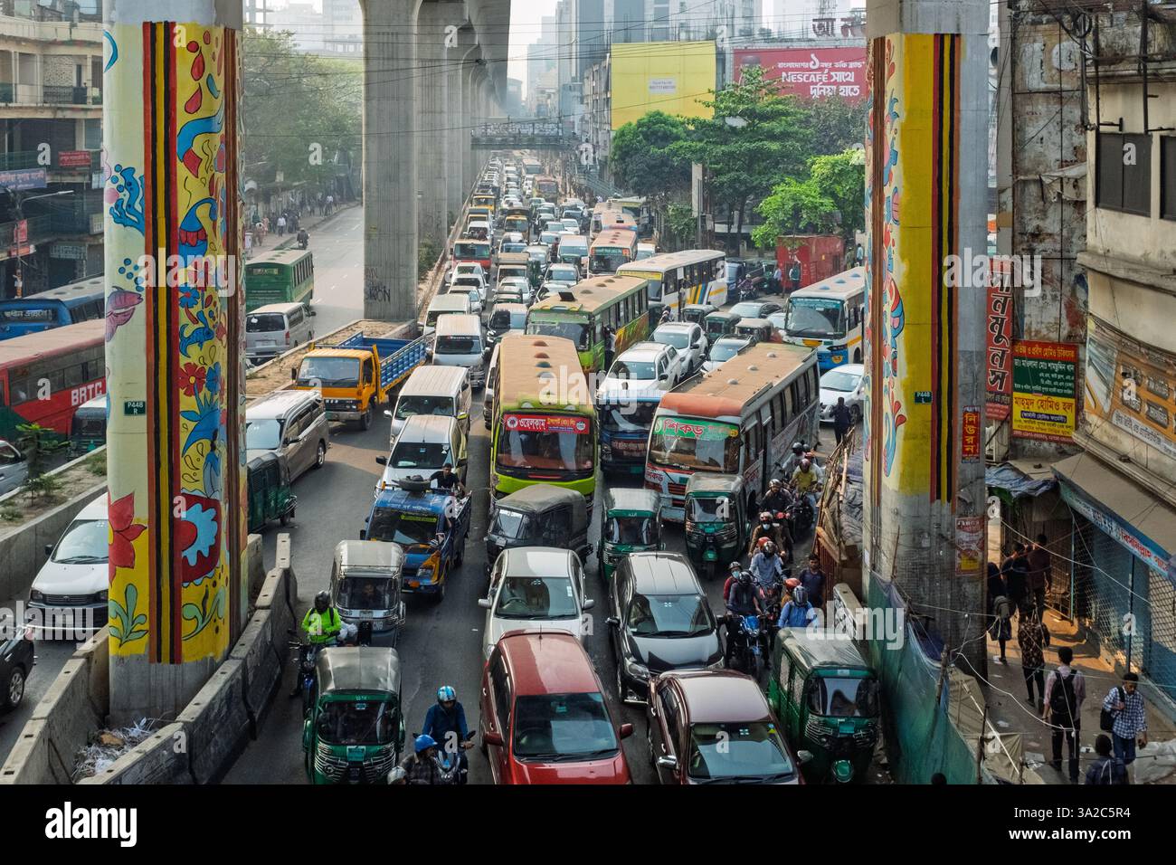 Morning traffic jam, Dhaka Bangladesh Stock Photo - Alamy