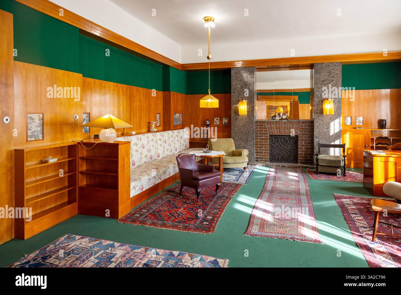 Architekt Adolf Loos - byt Josefa Vogla, Klatovská třída, Plzeň, Česká ...