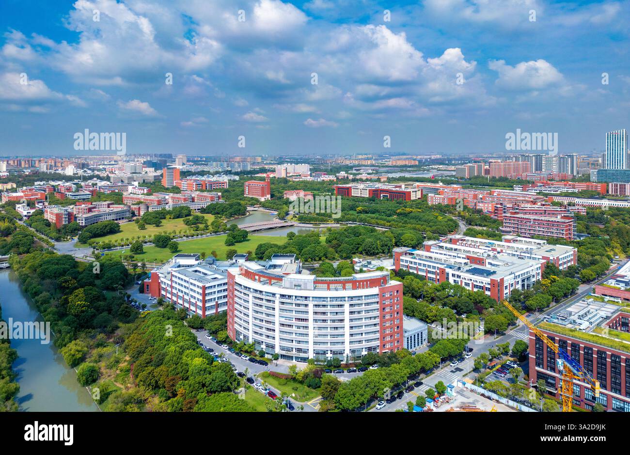 Shanghai Jiao Tong University Minhang Campus, China Stock Photo - Alamy