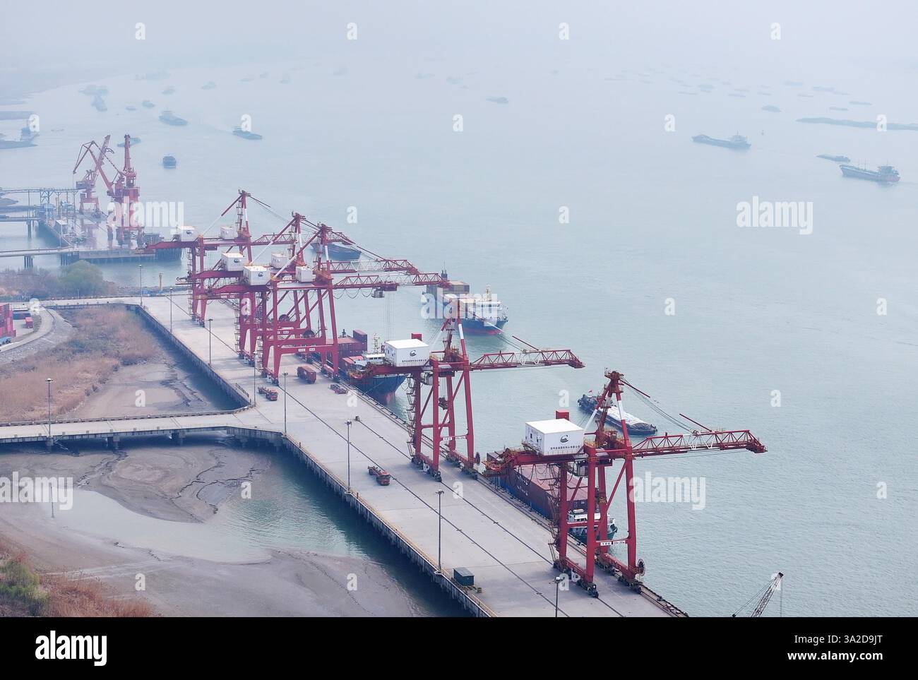 Aerial photo shows the busy container terminal at Yangzhou Port in ...
