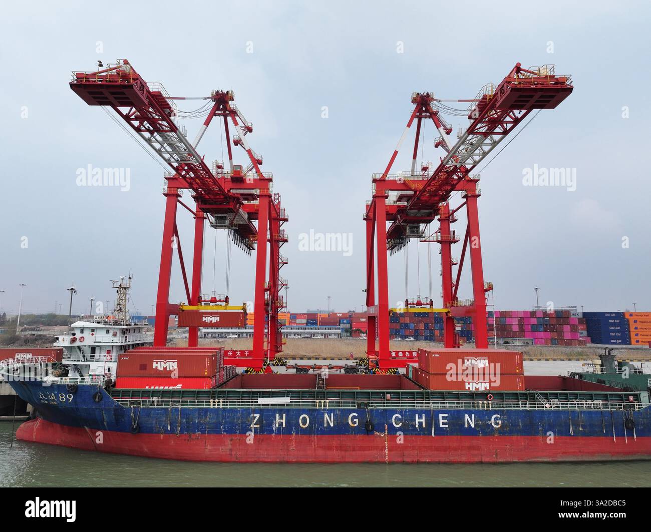 Aerial photo shows the busy container terminal at Yangzhou Port in ...