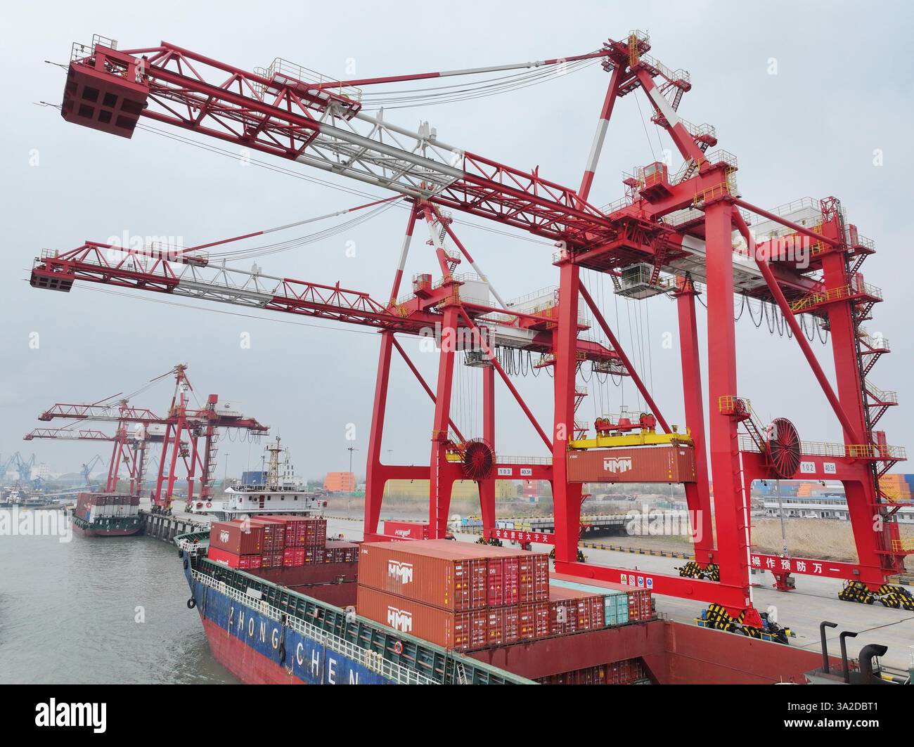 Aerial photo shows the busy container terminal at Yangzhou Port in ...