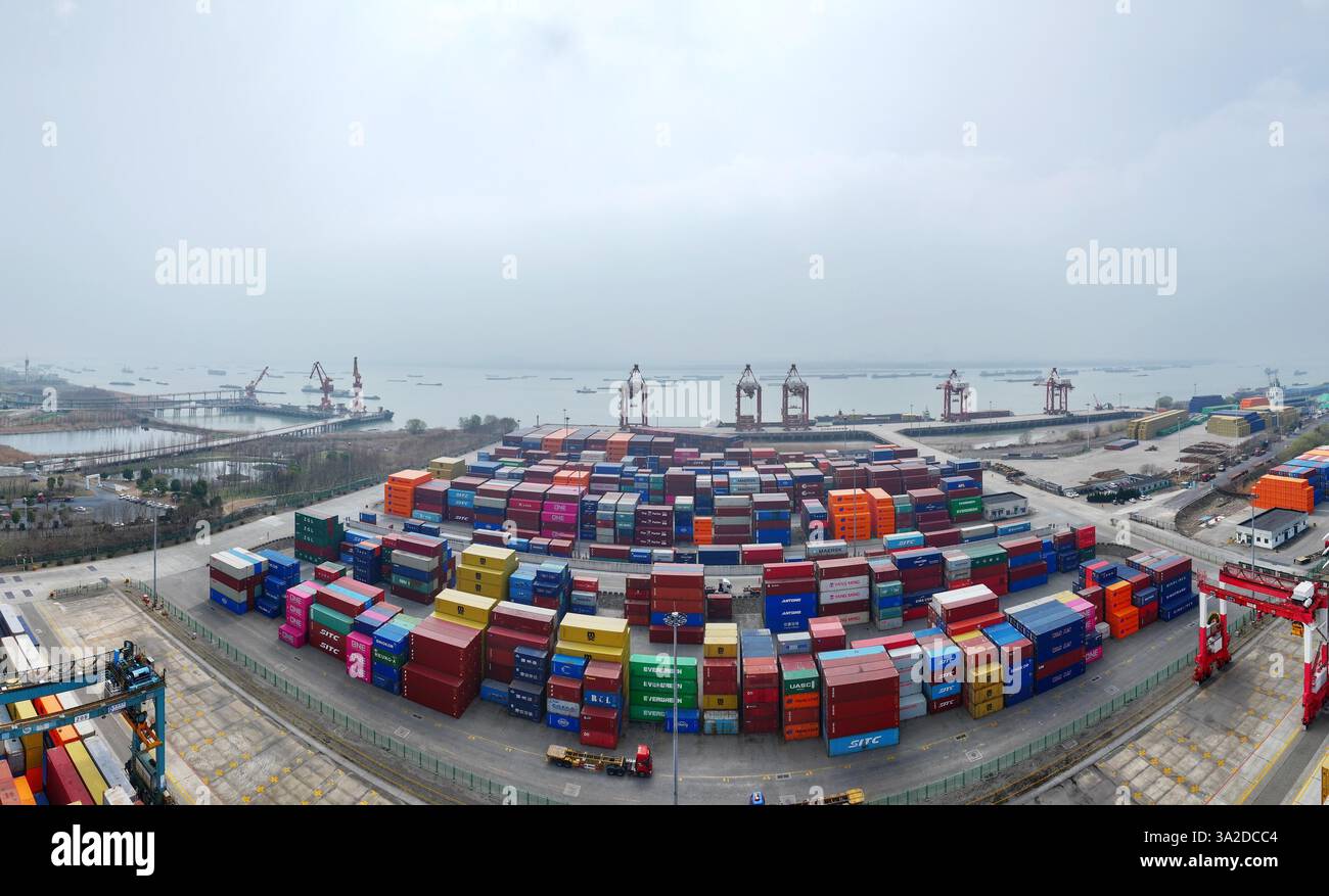 Aerial photo shows the busy container terminal at Yangzhou Port in ...