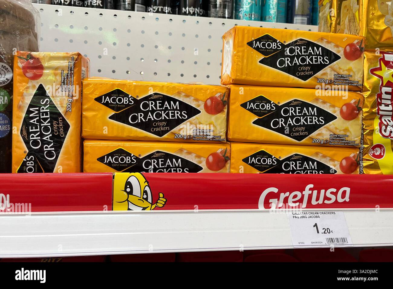 Jacobs cream crackers hi-res stock photography and images - Alamy