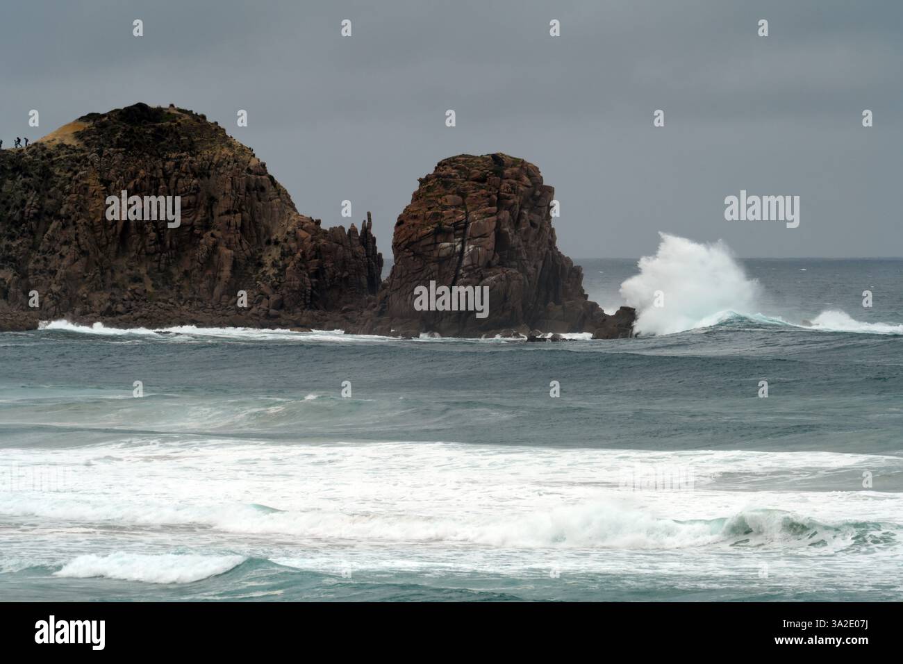 Steep sided headland hi-res stock photography and images - Alamy