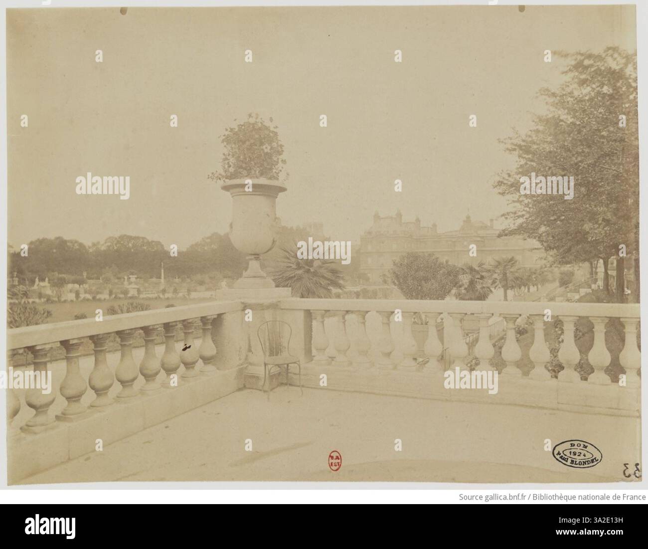 This photograph from Atget captures the beauty of the Jardin du ...