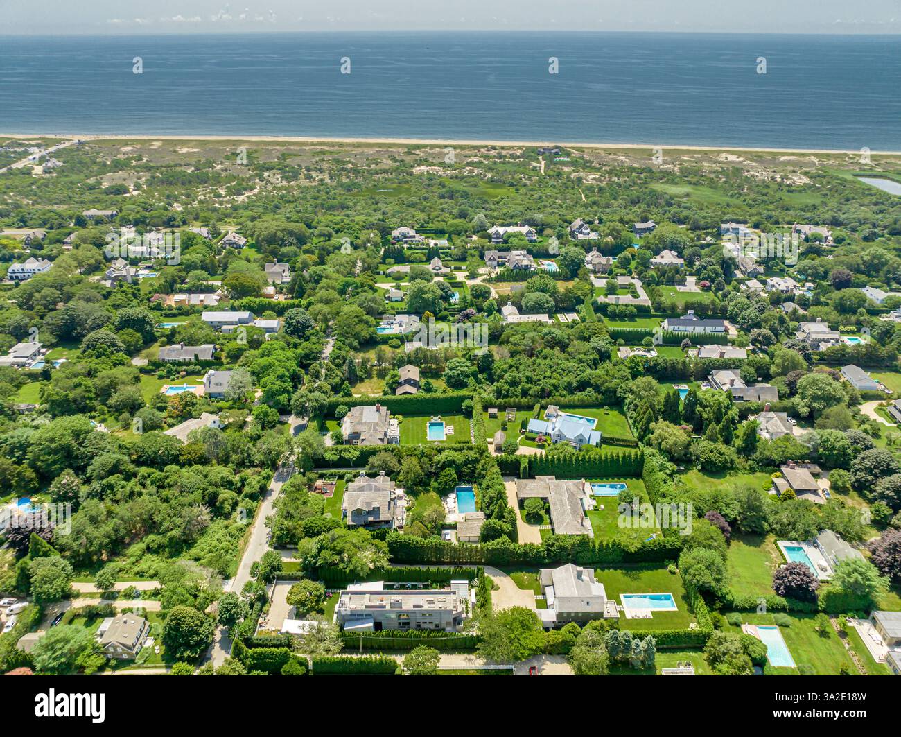aerial view of amagansett with the ocean in dthe distance Stock Photo ...