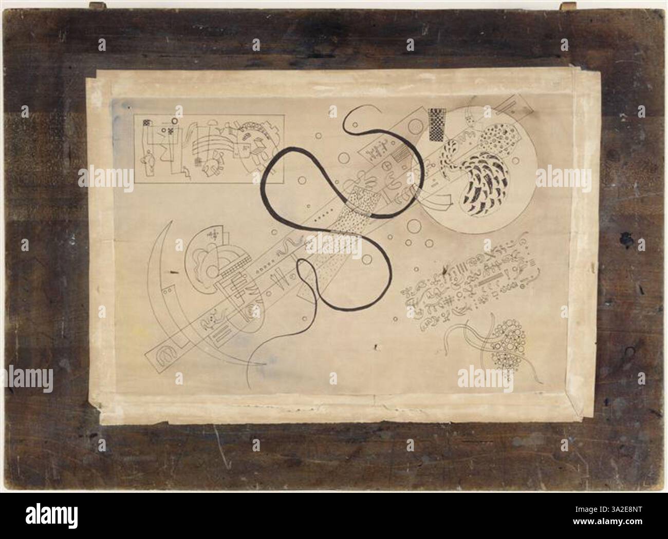 Interconnected shapes forms hi-res stock photography and images - Alamy