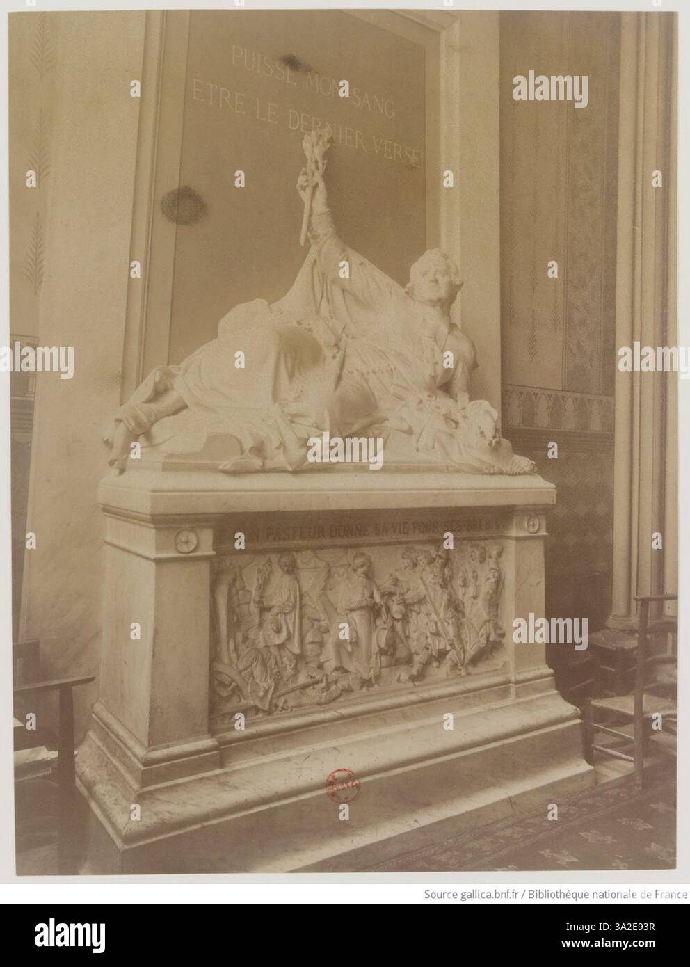 This photograph by Eugène Atget captures the tomb of Monseigneur Affre ...