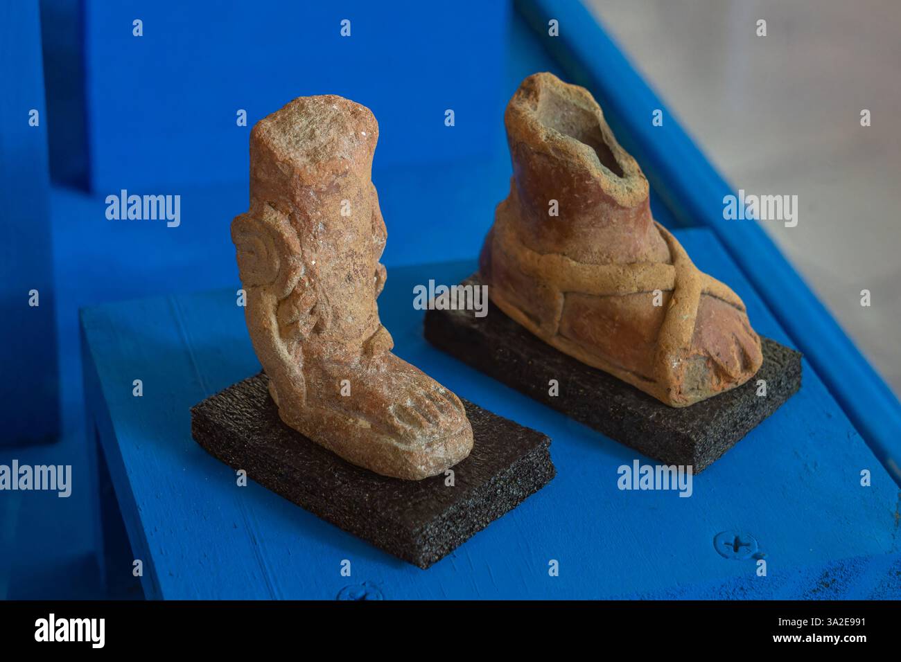 Pre-Hispanic indigenous Amerindian clay figurines in the Museum of ...