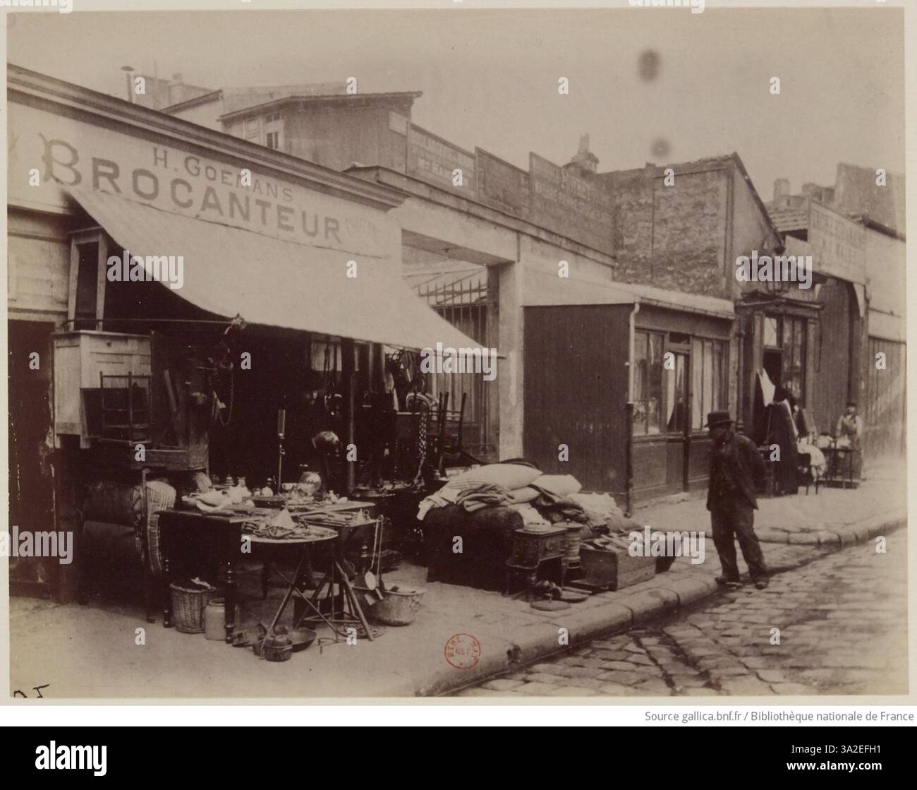 Photograph of Boulevard Edgar Quinet in Paris, taken by Eugène Atget ...