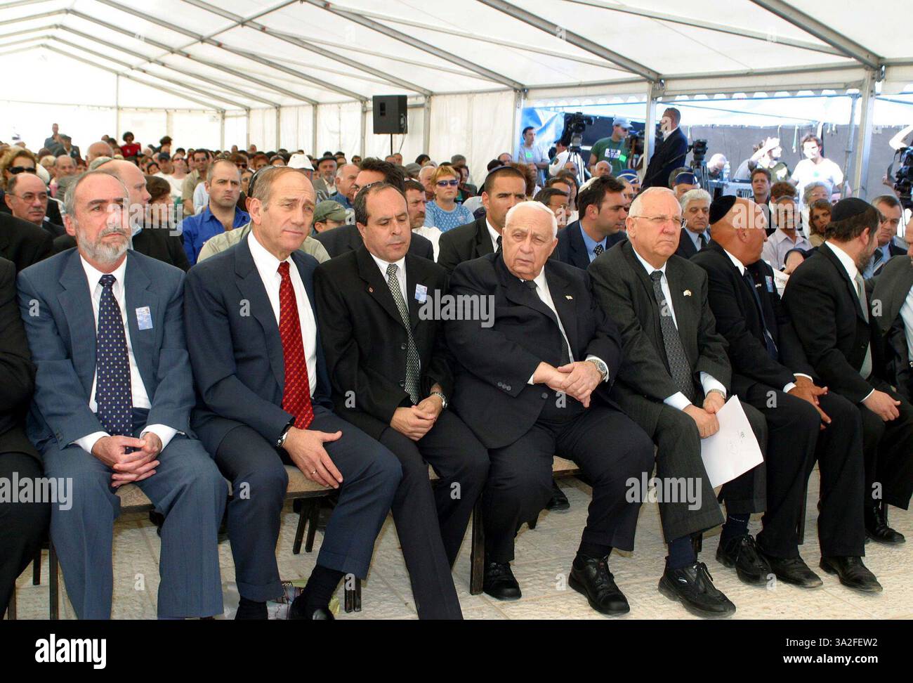 Apr 25, 2004; Jerusalem, ISRAEL; Israeli Prime Minister ARIEL SHARON ...